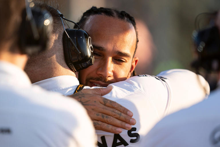Mercedes-teambaas hint op terugkeer Lewis Hamilton, daags na vertrek ... Mercedes-teambaas hint op terugkeer Lewis Hamilton, daags na vertrek ...
