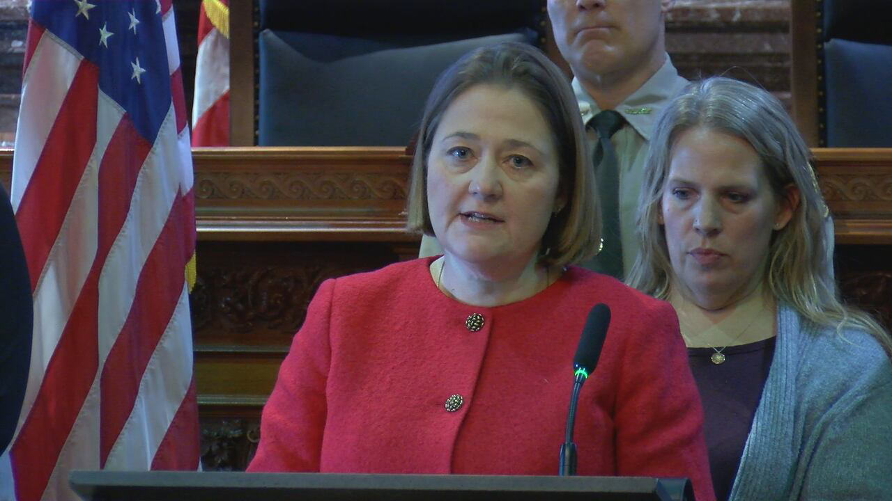 Iowa AG proposes constitutional amendment on children testifying in ... Iowa AG proposes constitutional amendment on children testifying in ...
