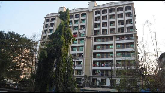 Kalyan builder booked for unauthorised construction Kalyan builder booked for unauthorised construction