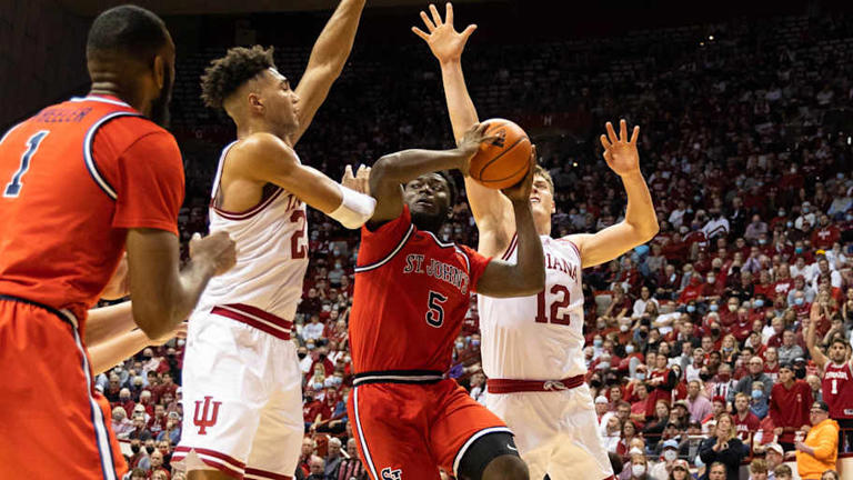 Indiana Basketball: Mike Woodson Win Tracker