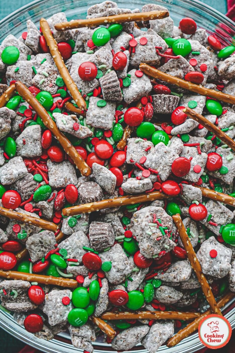 Easy Christmas Sweet Treats That Sleigh Every Holiday Occasion