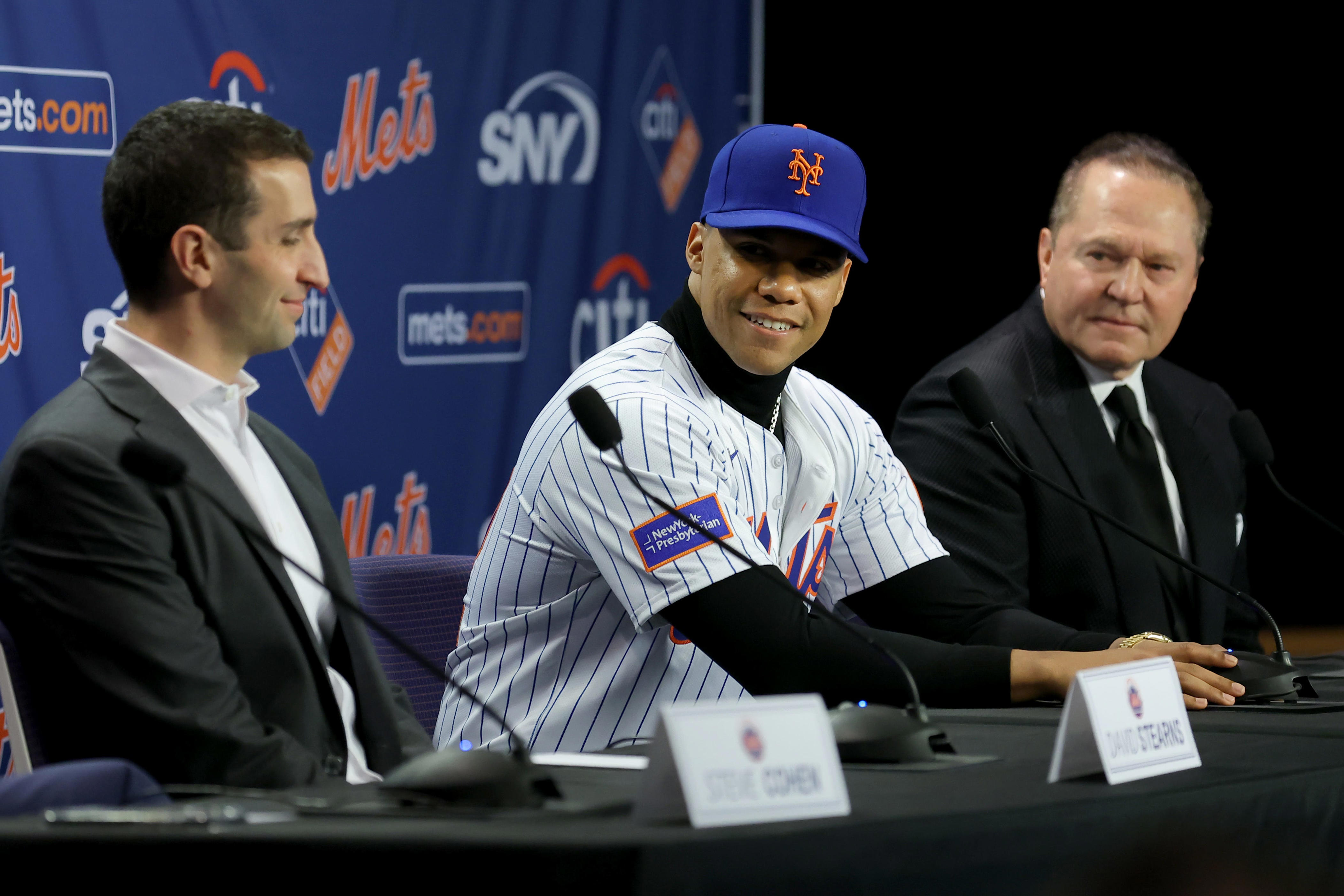 Mets aren't done: 3 more predictions and our way-too-early 2025 roster ...