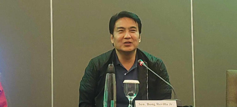 Senator calls for unity amid President Marcos-VP Duterte rift Senator calls for unity amid President Marcos-VP Duterte rift