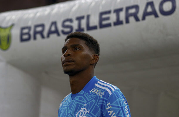 Hugo Souza revela conversa delicada com Vitor Pereira no Flamengo Hugo Souza revela conversa delicada com Vitor Pereira no Flamengo
