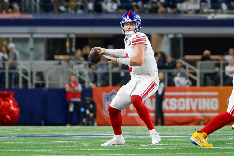What is a fair catch free kick? Chargers' Cameron Dicker hits first one ...