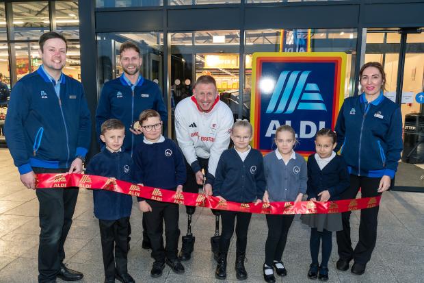 New Aldi store opens its doors in Totton
