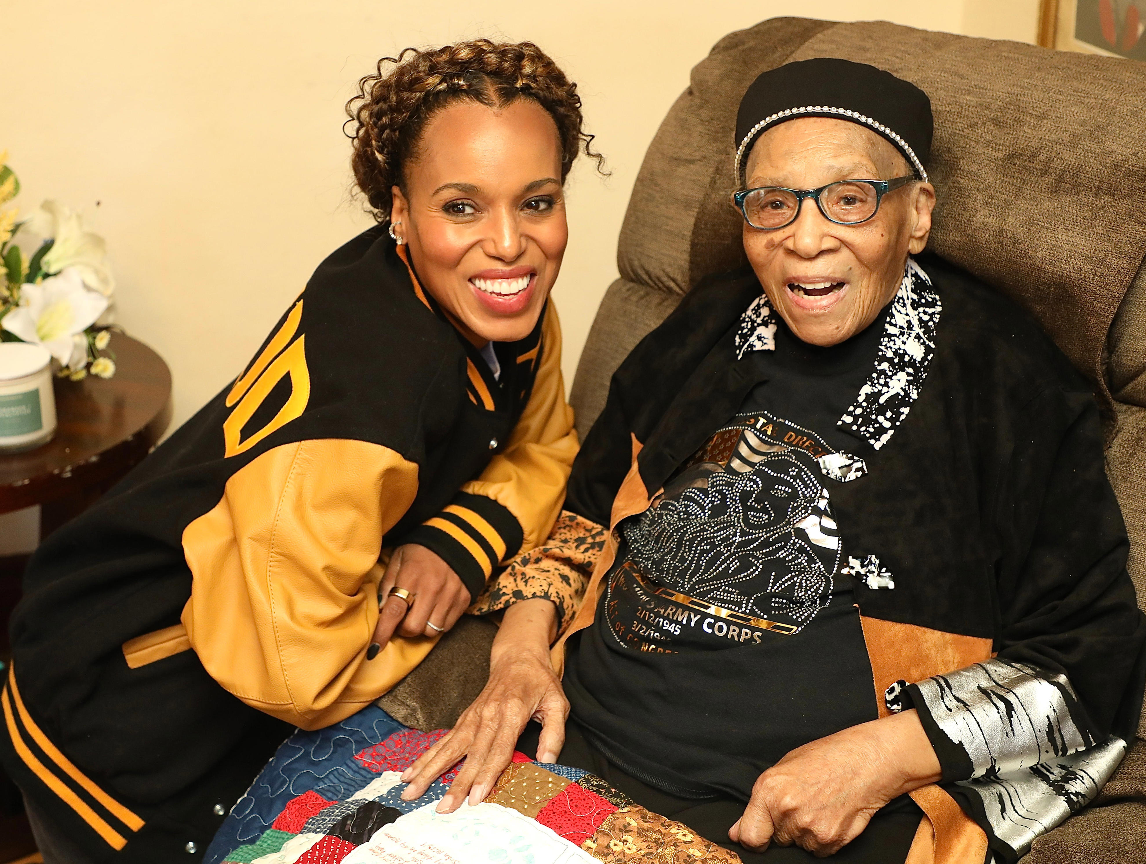 Milwaukee's Anna Mae Robertson, one of last surviving members of World ...