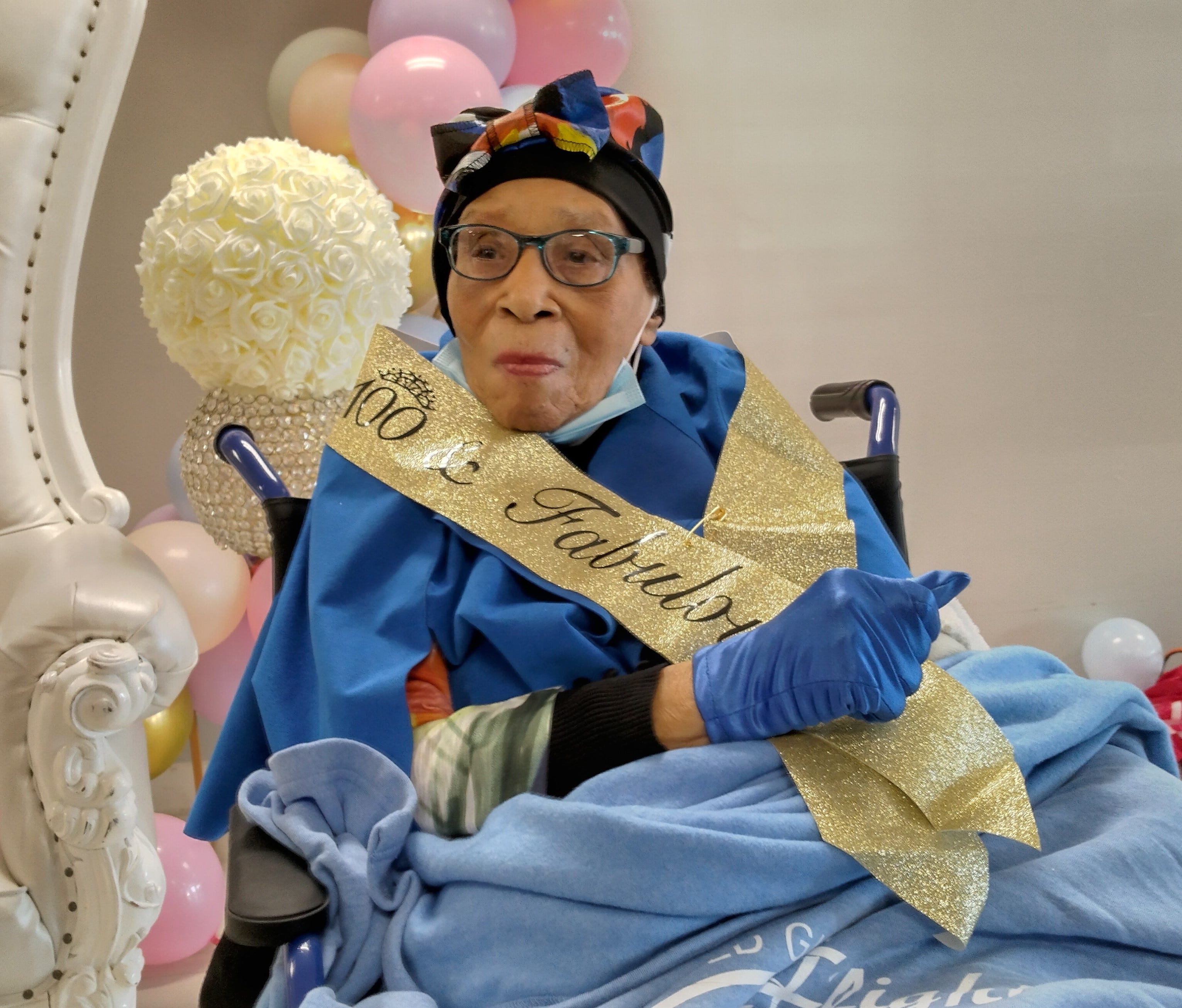 Milwaukee's Anna Mae Robertson, one of last surviving members of World ...