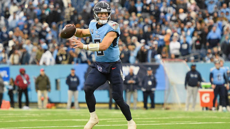 NFL Week 15 DFS Picks: 4 Value QBs to Consider NFL Week 15 DFS Picks: 4 Value QBs to Consider