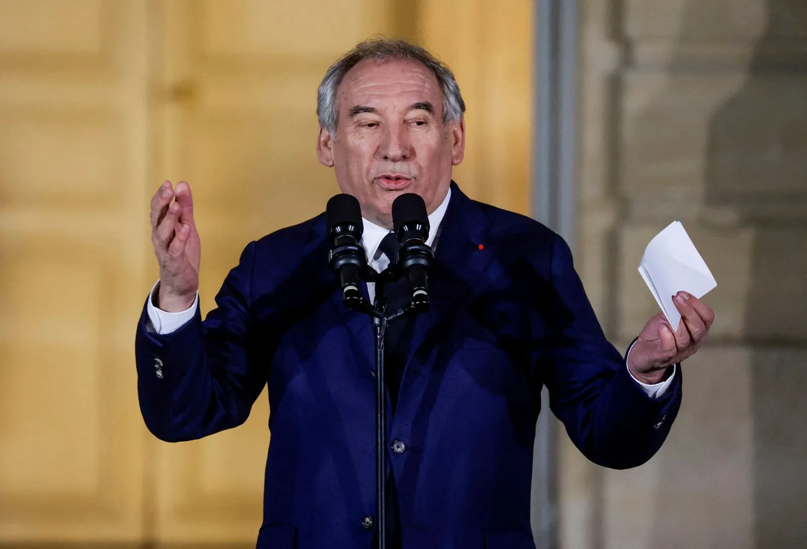 Σε σοκ η Γαλλία: Εντείνονται οι αντιδράσεις - Οι κίνδυνοι από τα μέτρα ...
