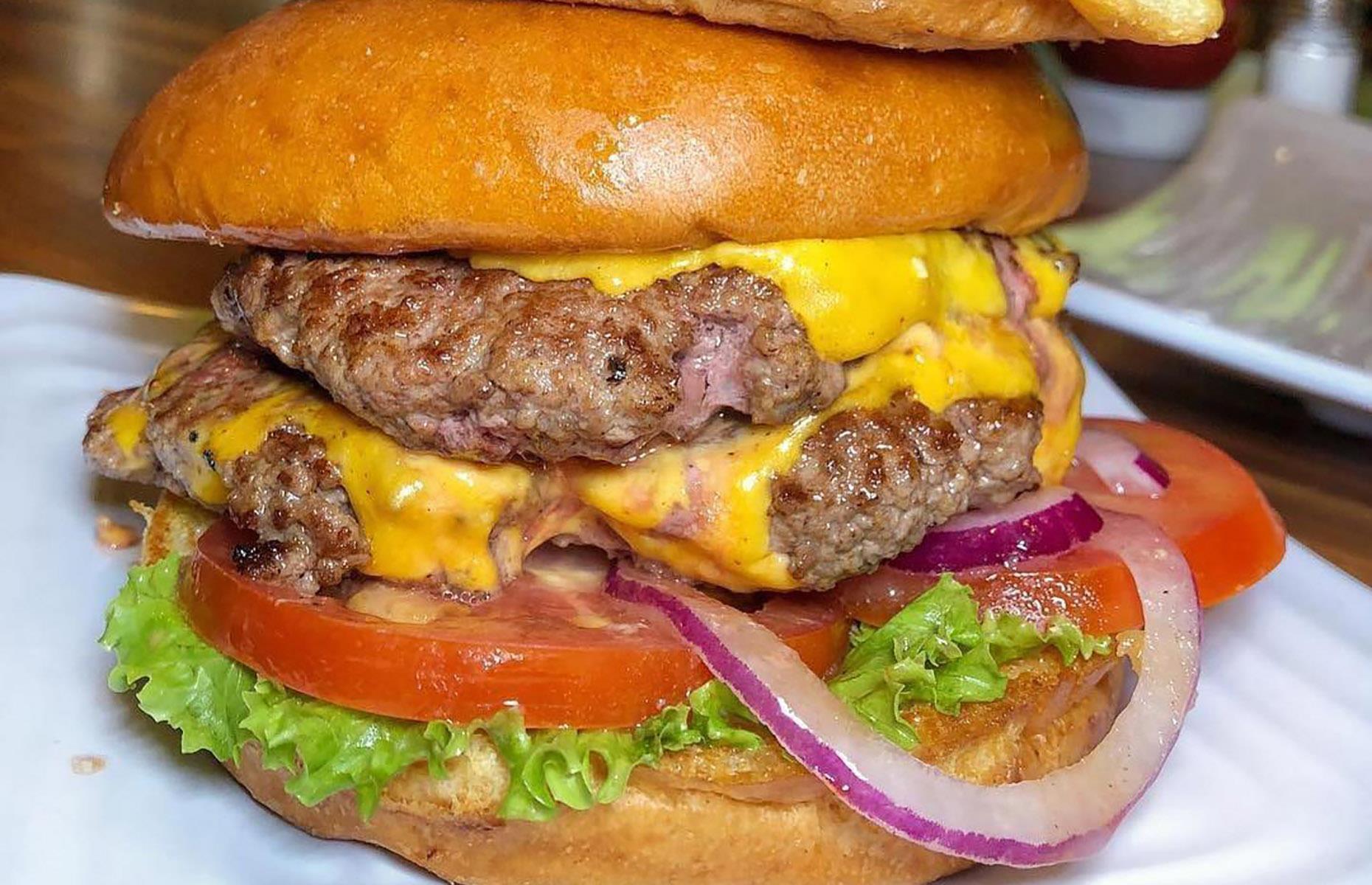 The most delicious cheeseburgers in every US state