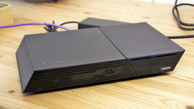 Ugreen NASync DXP480T Plus review