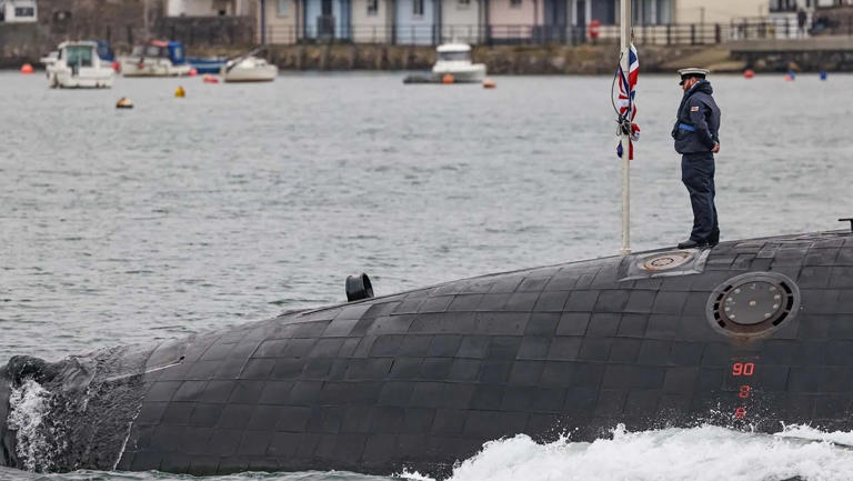 HMS Triumph completes last mission, ending Trafalgar-class era