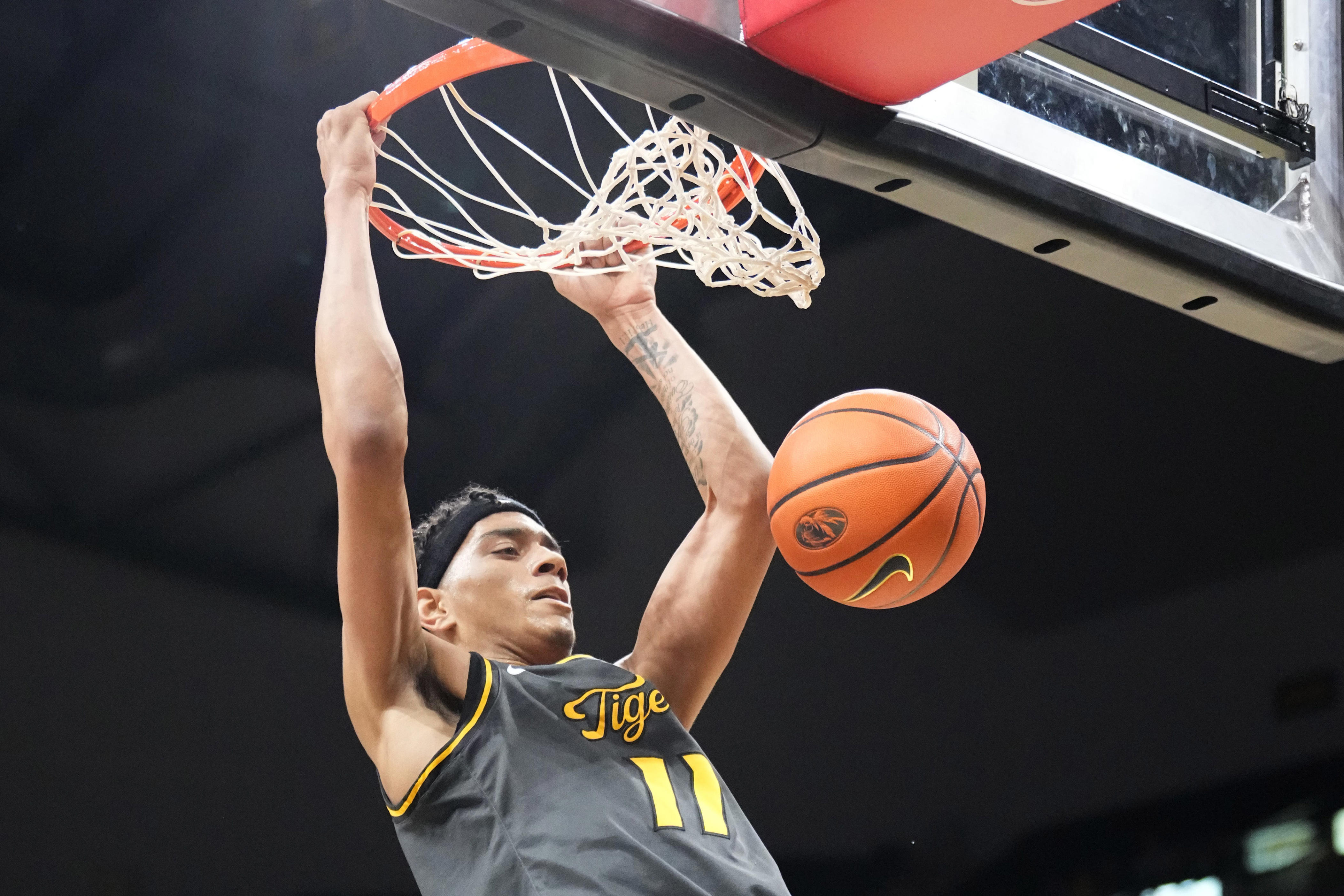 Three Missouri basketball players to miss Tigers’ home opener Friday vs ...