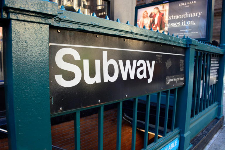 Two people struck by subway trains in Brooklyn, causing delays: MTA