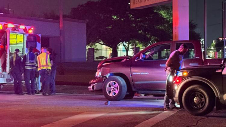 Beaumont Police arrest suspected intoxicated driver after crashing into ... Beaumont Police arrest suspected intoxicated driver after crashing into ...