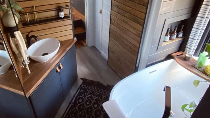 15 Tiny Home Bathrooms That Prove You Can Live Large In A Small Floor Plan 15 Tiny Home Bathrooms That Prove You Can Live Large In A Small Floor Plan
