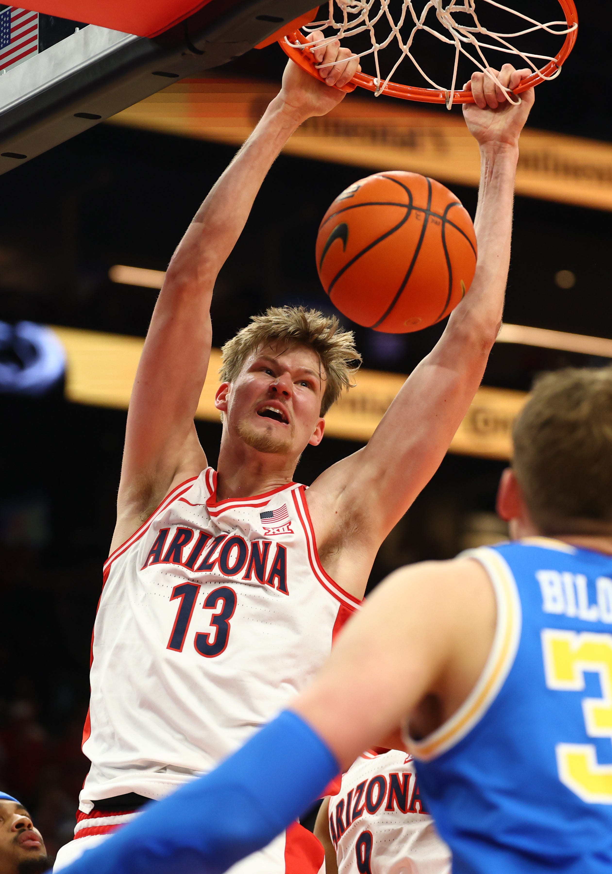 Bryce James, son of LeBron James, chooses Arizona Wildcats