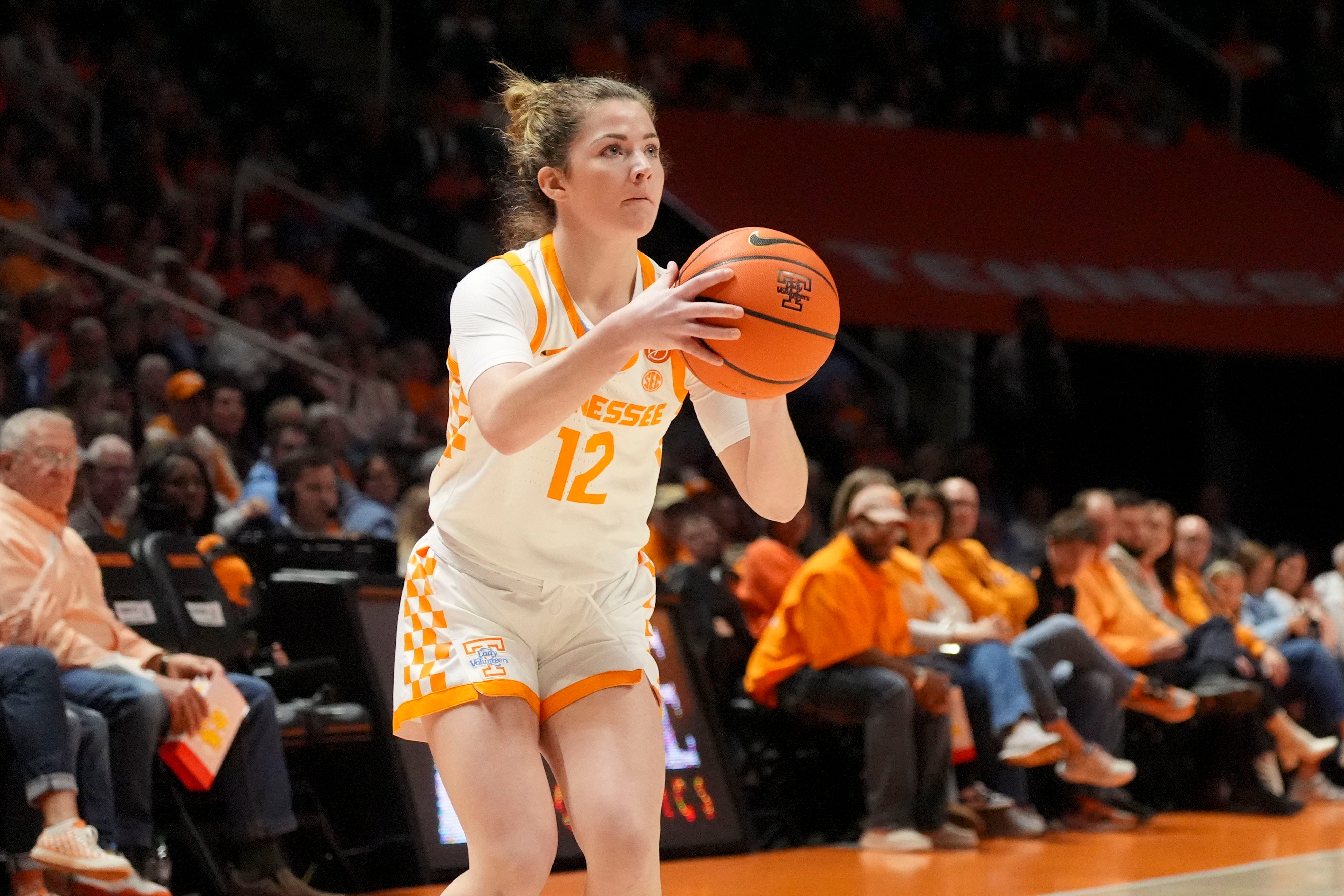 Lady Vols basketball walk-on guard Edie Darby medically retiring after ...