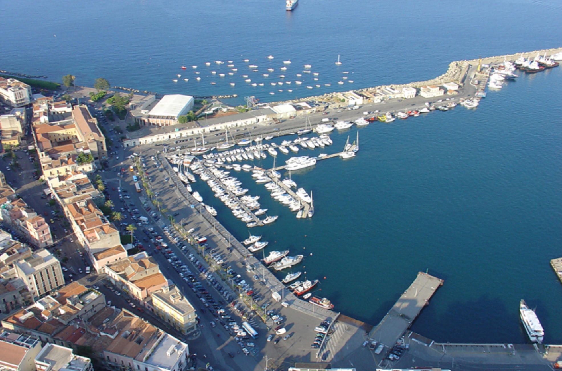 Furti di gasolio a Milazzo, cade un’accusa: non luogo a procedere per ...