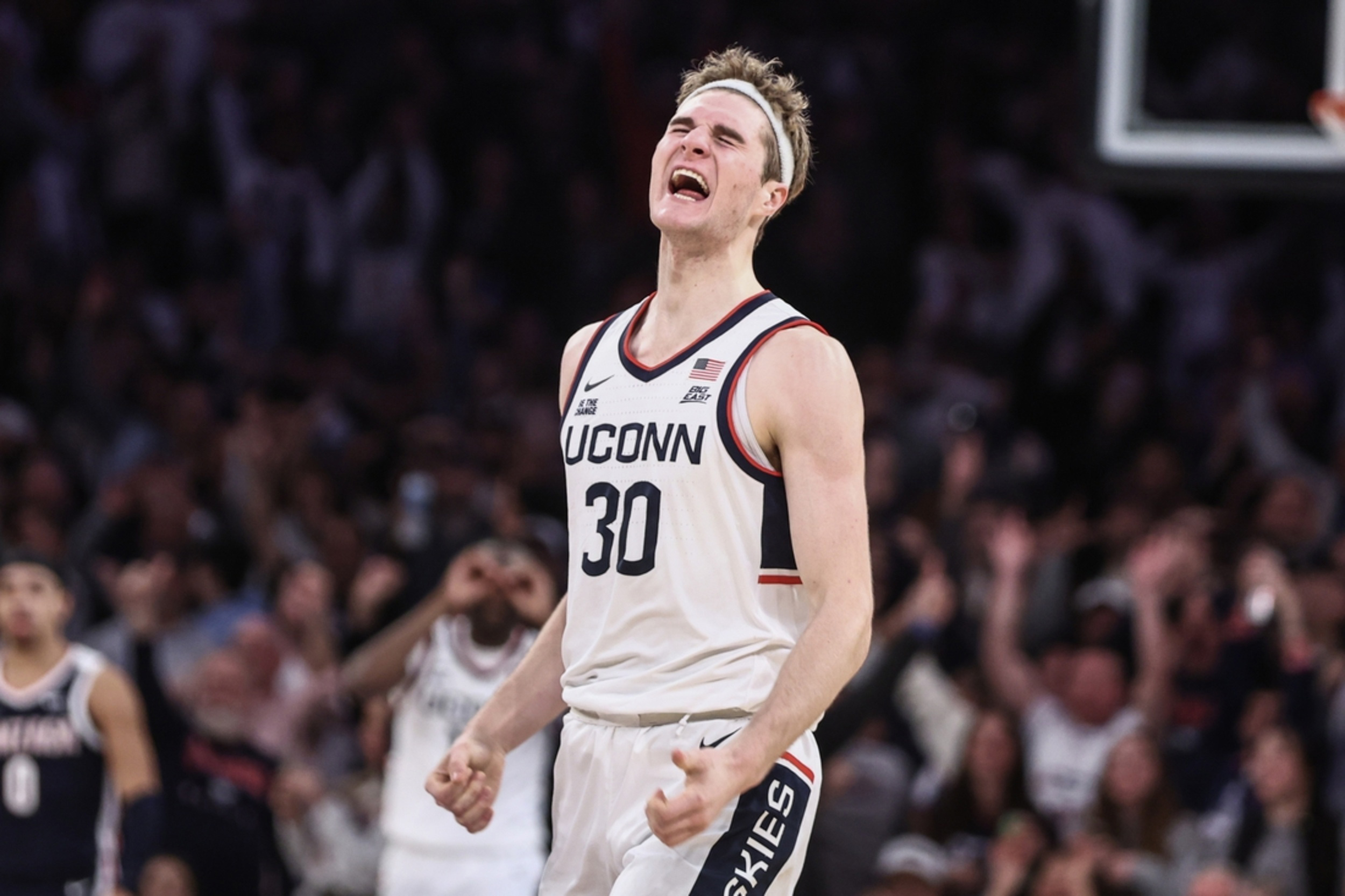 Liam McNeeley leads No. 18 UConn past No. 8 Gonzaga Liam McNeeley leads No. 18 UConn past No. 8 Gonzaga