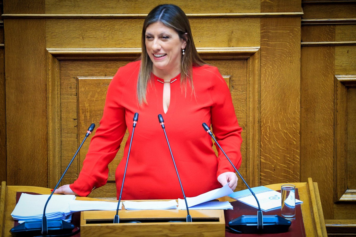 Ζωή Κωνσταντοπούλου: Προανήγγειλε αγωγές κατά του Πρωθυπουργού ...