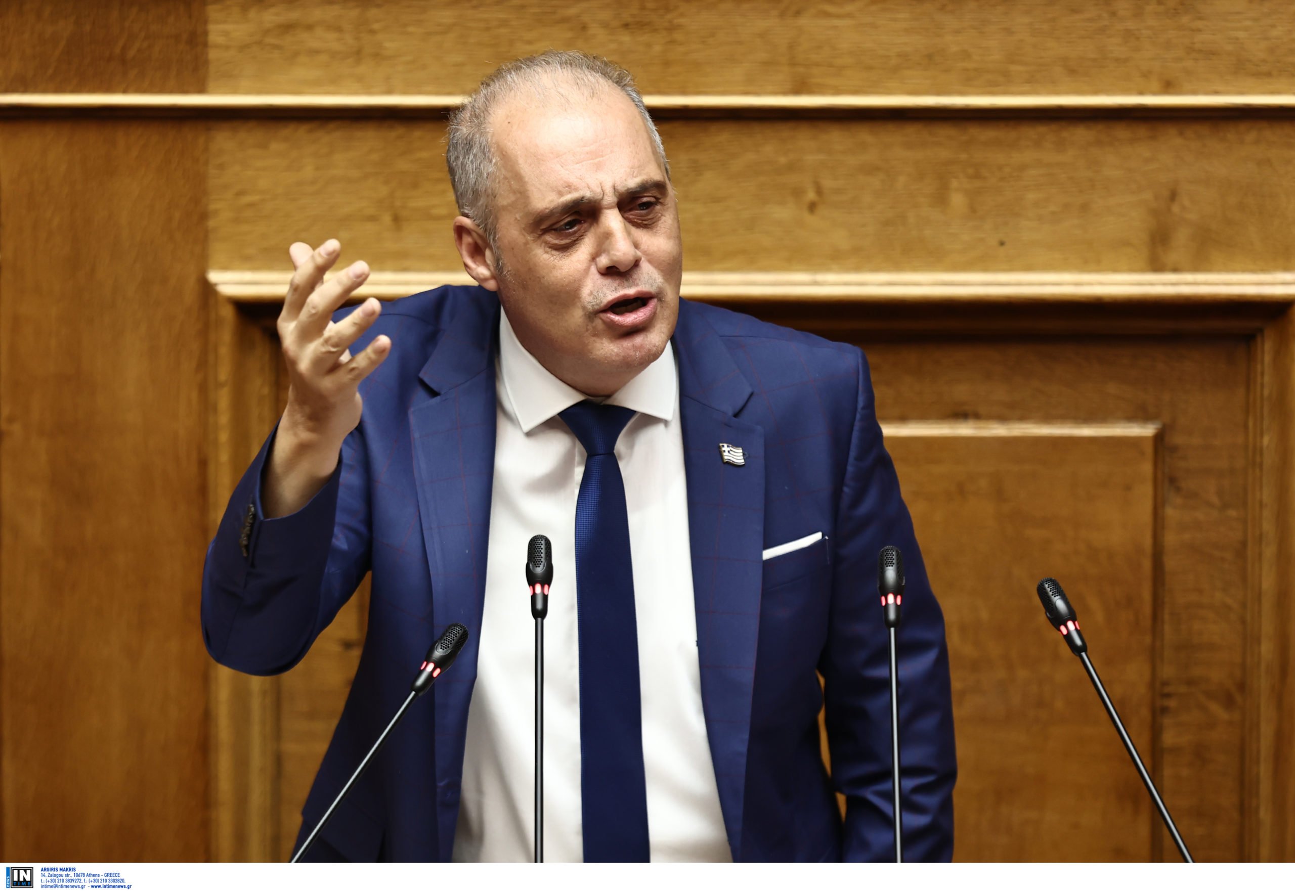 Βελόπουλος στον Realfm 97,8: «Δεν έχει δουλειά ο πολιτικός στα ...