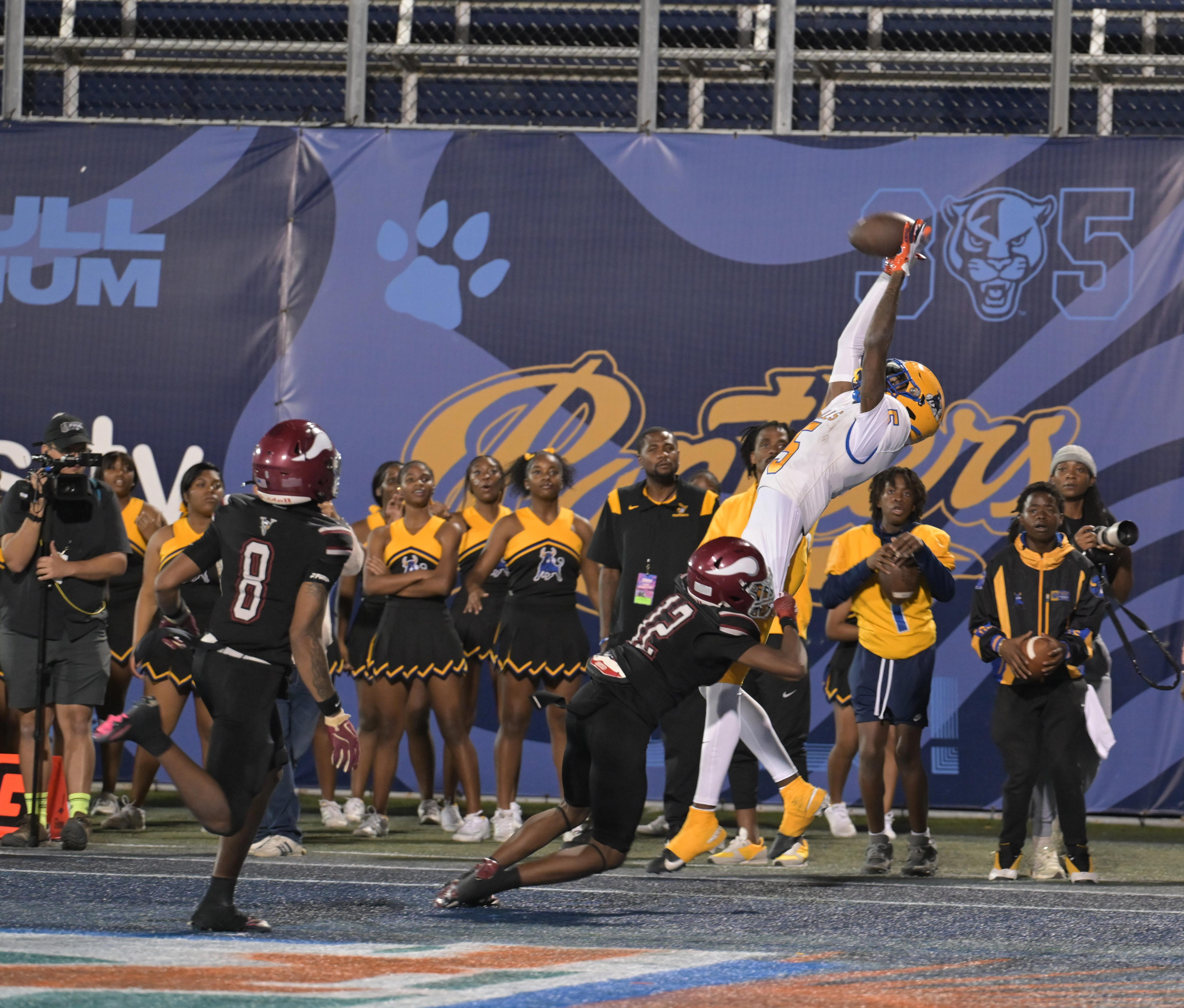 Florida early signing period updates, Miami and UNC recruiting AJ Marks