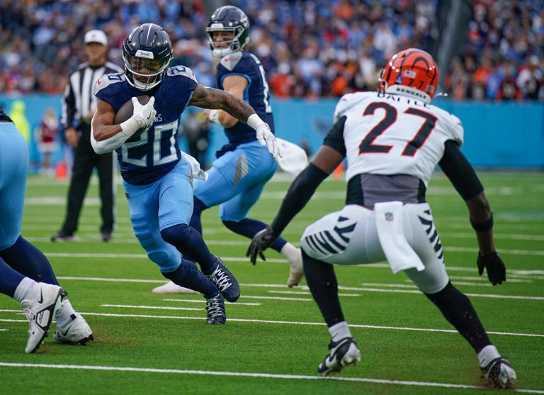 Tennessee Titans inactives vs Houston Texans: Are Tony Pollard, Chig ...