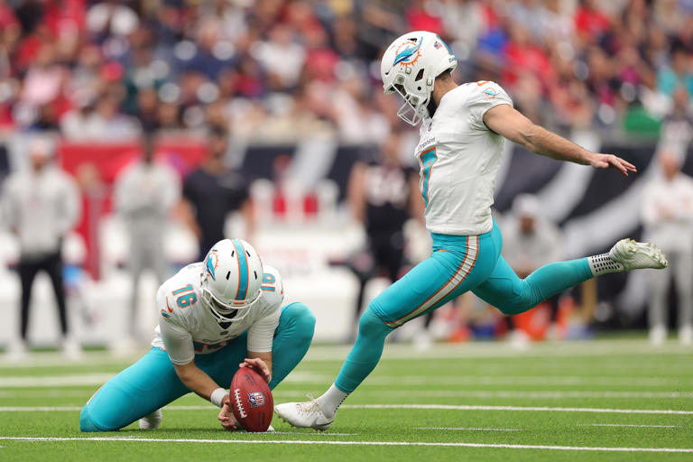Miami Dolphins kicker Jason Sanders on historic tear