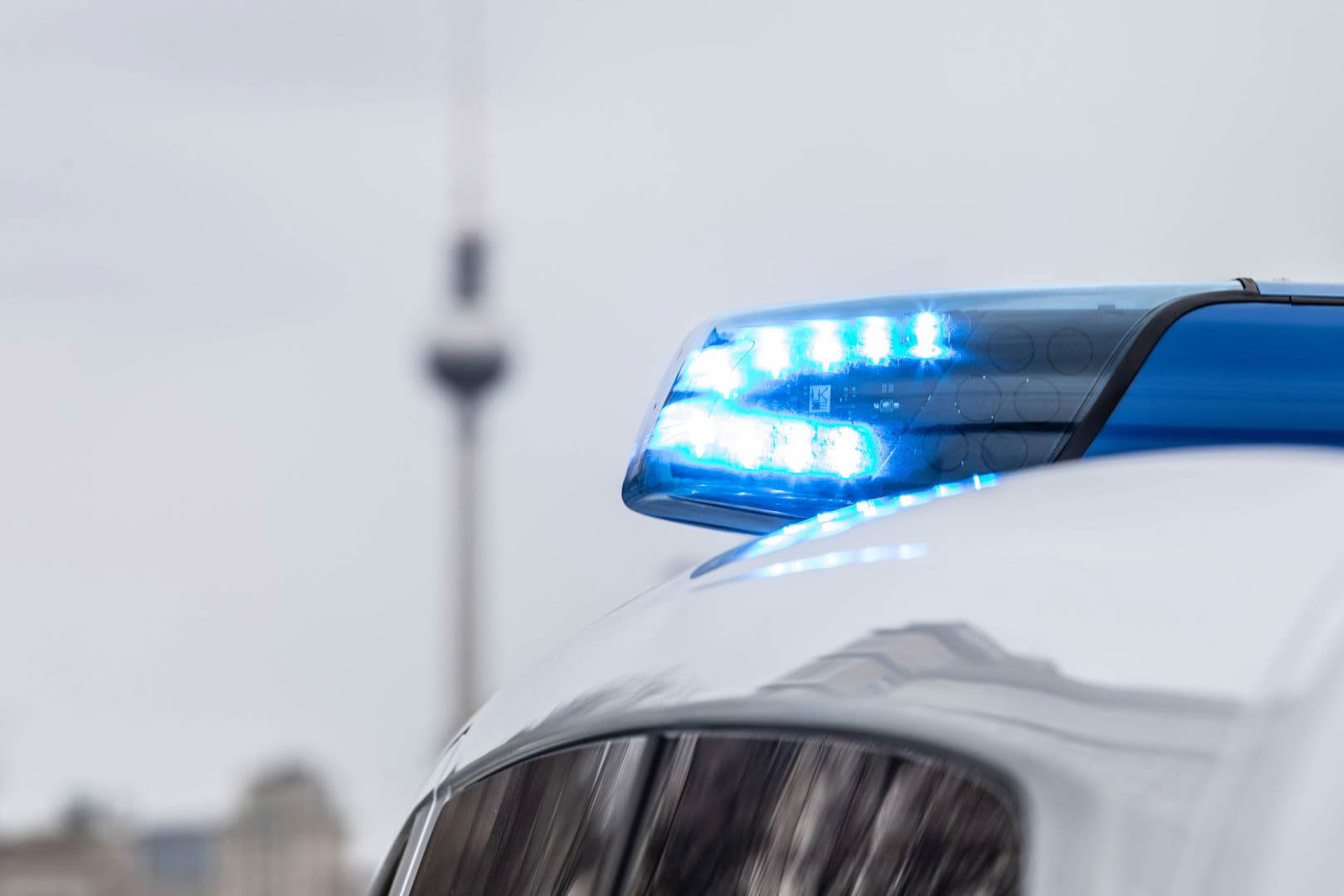 KURZMELDUNGEN - Deutschland: Fast ein Viertel mehr Firmenpleiten im ... KURZMELDUNGEN - Deutschland: Fast ein Viertel mehr Firmenpleiten im ...