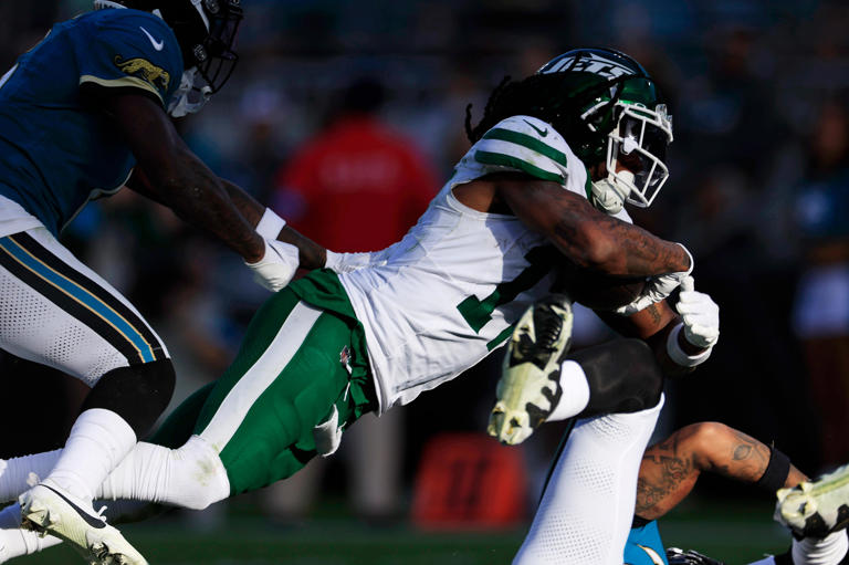 Jets' Davante Adams hit crazy double-historic milestones vs. Jaguars
