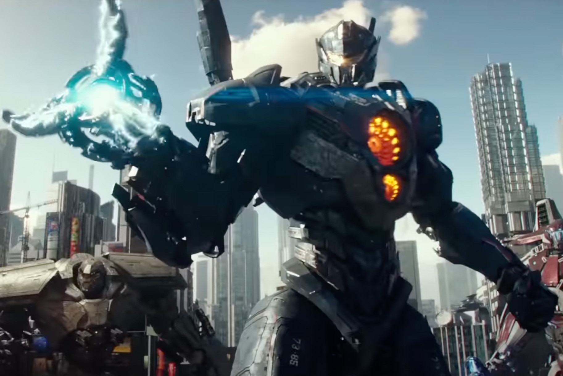 Pacific Rim Uprising Director Reveals Scrapped Multiverse Plan for ...