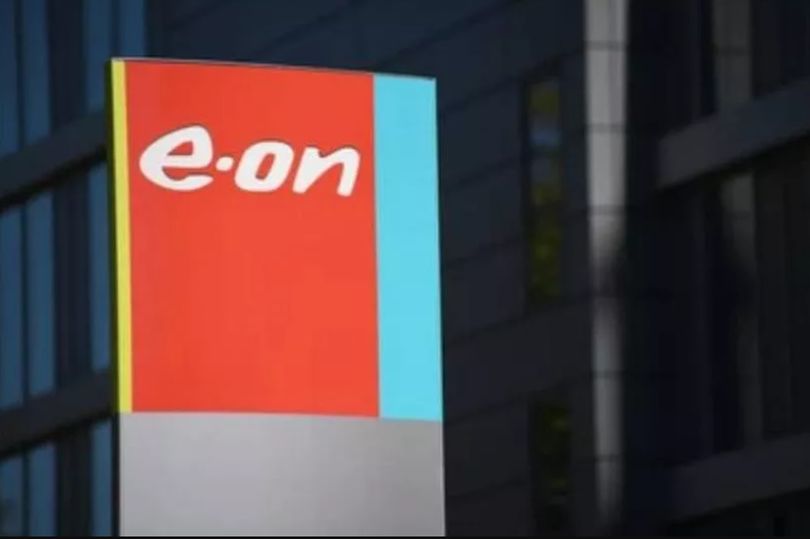 Eon issues message to customers and says 'get £50'