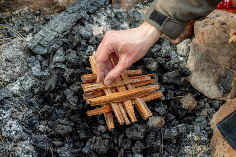How to Start a Fire in a Fire Pit