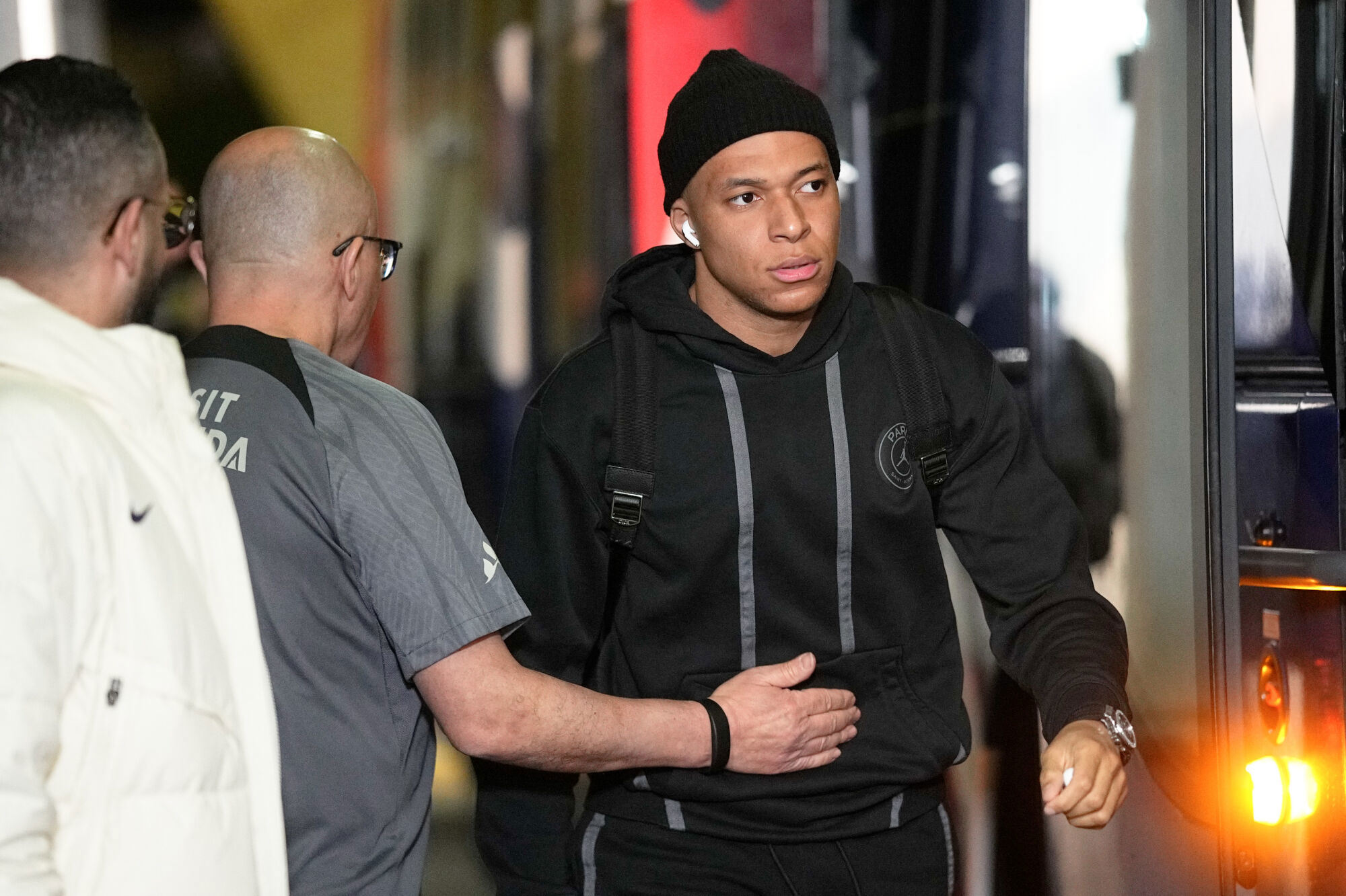 Real Madrid : Mise à jour importante sur la blessure de Mbappé Real Madrid : Mise à jour importante sur la blessure de Mbappé