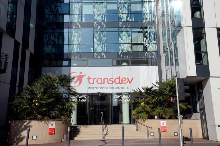 Transports publics: Bercy autorise la privatisation de Transdev sous pavillon allemand