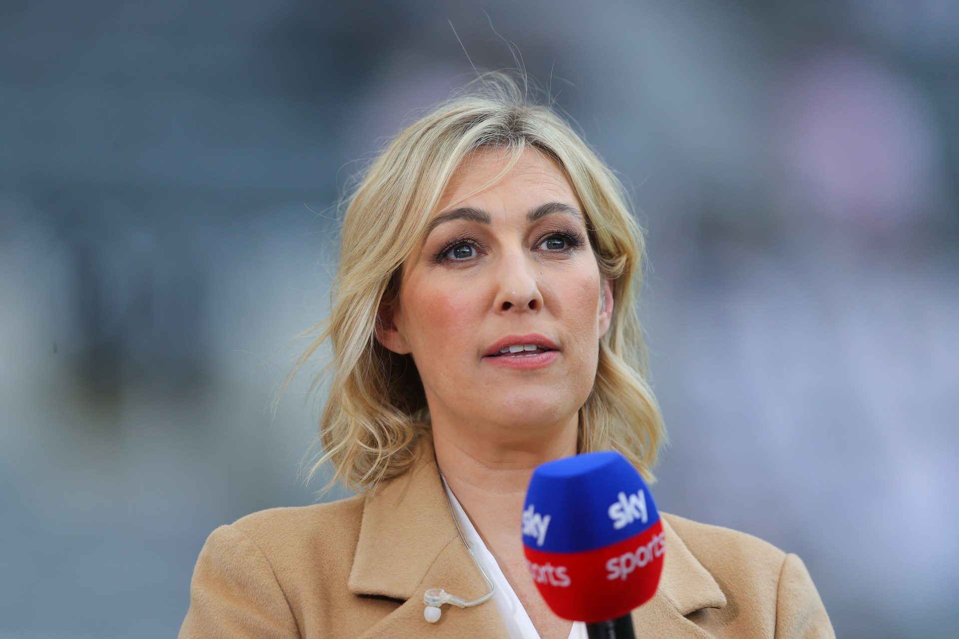 Who is new MOTD host Kelly Cates? Net worth, partner and famous dad ...