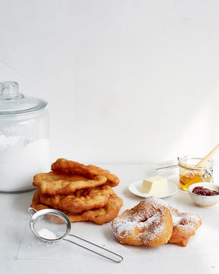 Is Confectioners' Sugar the Same as Powdered Sugar? When to Use Each