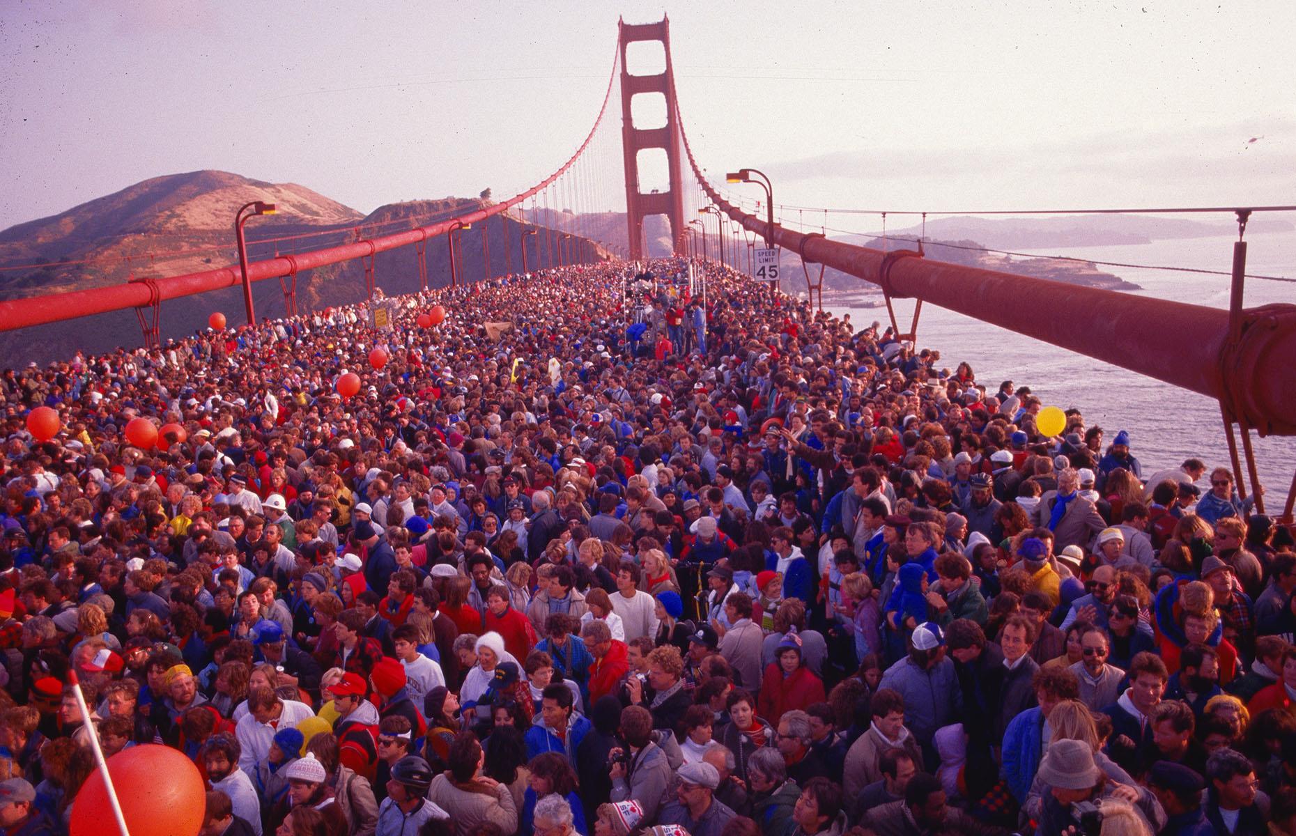 Iconic photos that capture the spirit of 1980s America