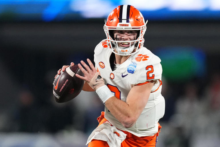 Cade Klubnik vs Quinn Ewers: Revisiting Clemson, Texas QBs' high school ...