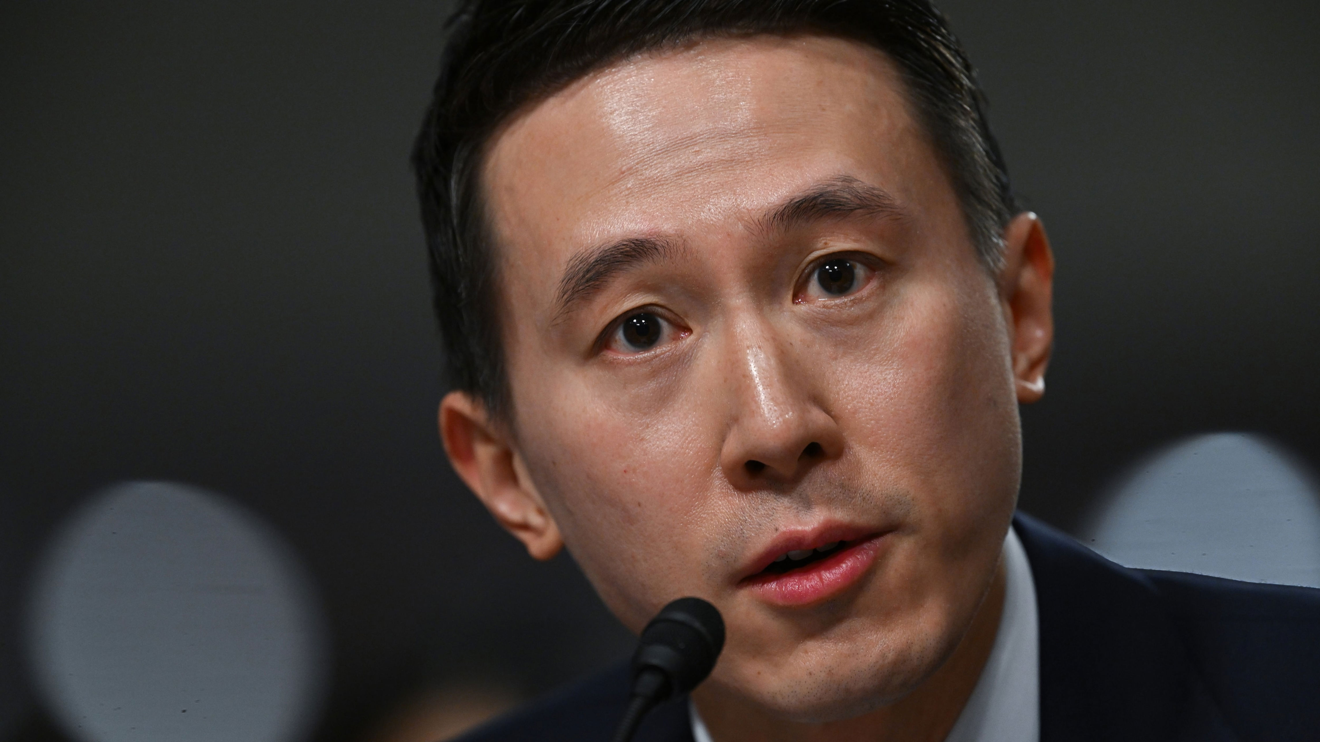 TikTok CEO One-Ups Zuckerberg With Bootlicking Trump Post