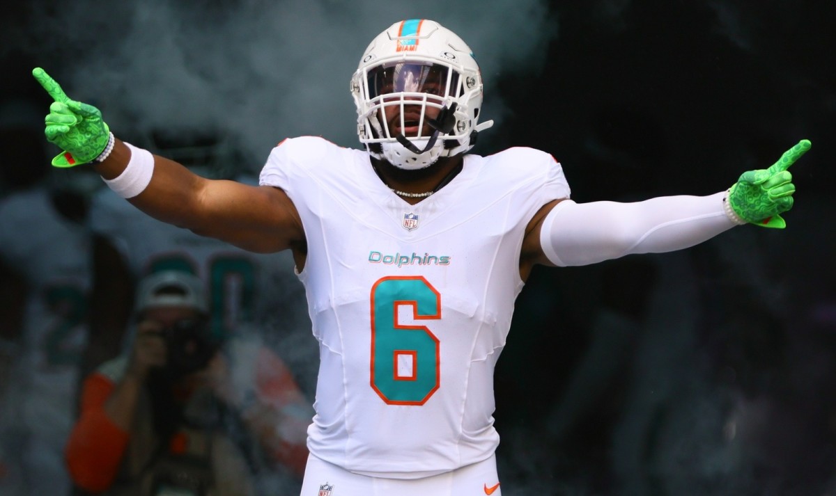 Buccaneers Lose KJ Britt, Sign Replacement