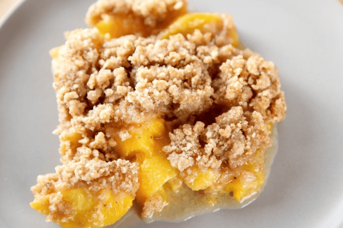 20 Juicy Peach Desserts That Taste Like Pure Summer