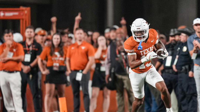 Arizona gets commitment from former Texas CB Jay’Vion Cole Arizona gets commitment from former Texas CB Jay’Vion Cole