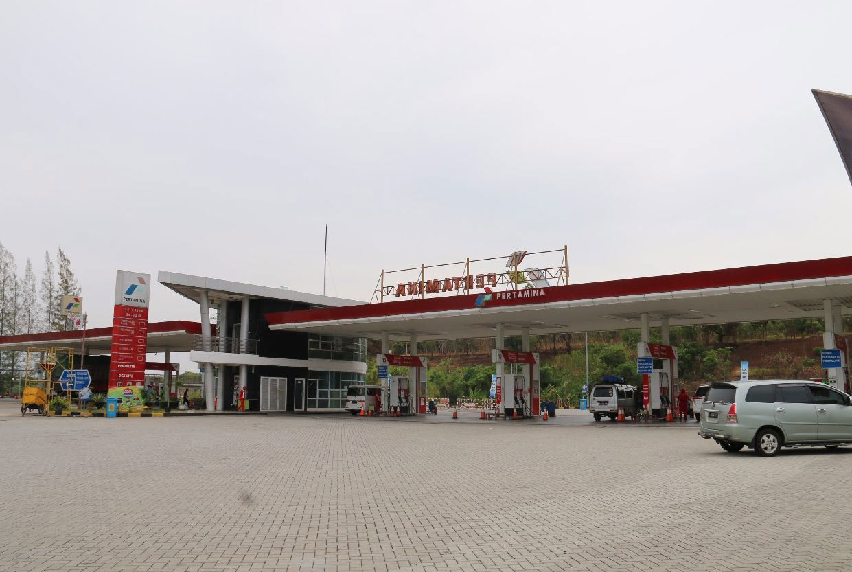 Catat, Ini Daftar SPBU di Rest Area Jalan Tol Merak Sampai Probolinggo Catat, Ini Daftar SPBU di Rest Area Jalan Tol Merak Sampai Probolinggo