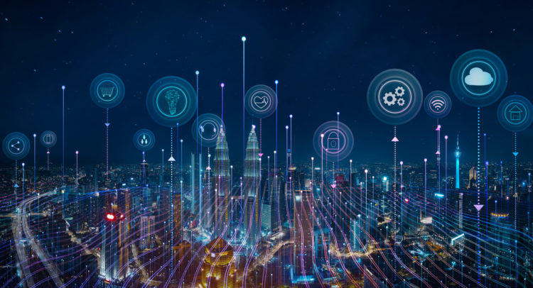 Ten-League completes hydraulic grab handover for Singapore’s Cross ...