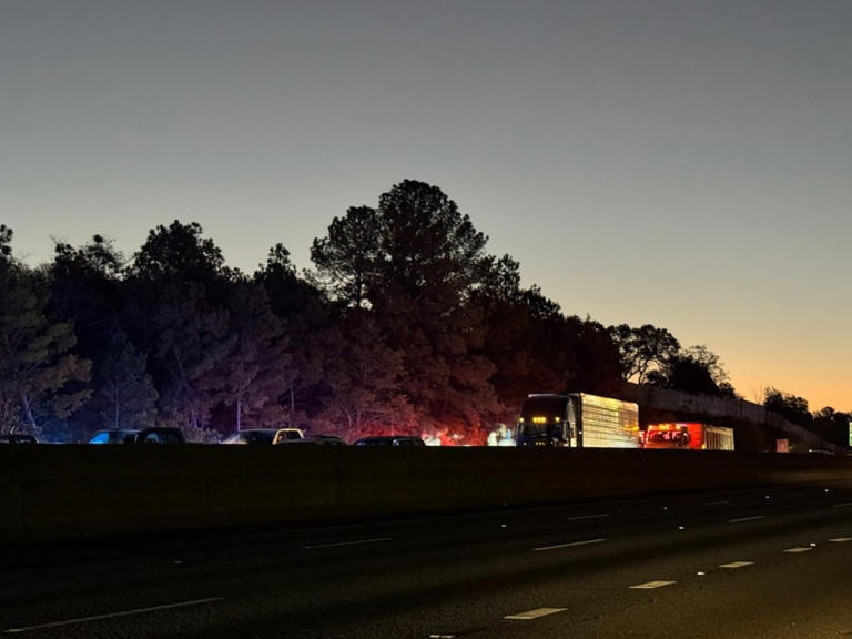 Multiple car collision blocks traffic on 520 at Deans Bridge Rd. Multiple car collision blocks traffic on 520 at Deans Bridge Rd.