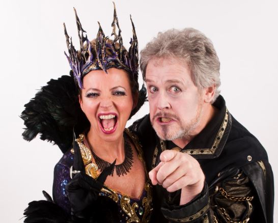 16 familiar faces who have appeared in Glasgow pantomimes
