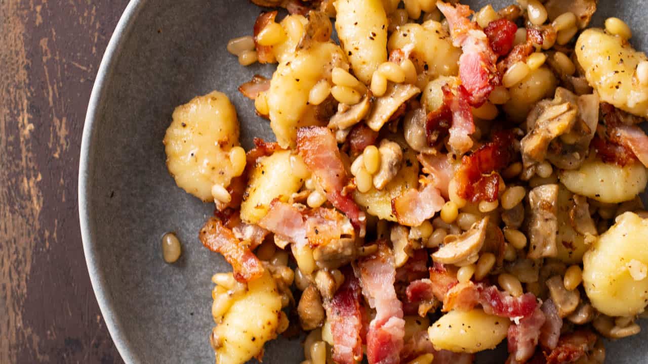 22 hearty toss-and-bake meals you can make real quick
